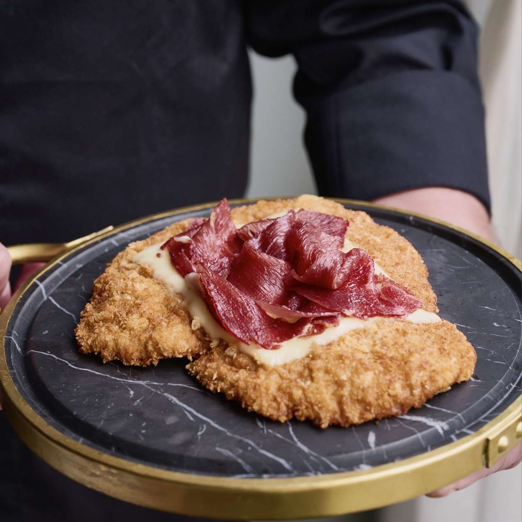 Le Petit Beefbar Strasbourg | Exceptional Meats & Cuisine at Pont des ...