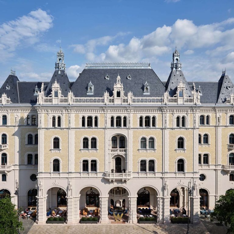 Le Petit Beefbar | Exclusive restaurant in the heart of Budapest